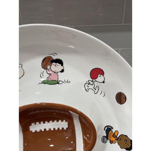 Peanuts Football Snoopy | Dining | Football Chip Dip Snoopy Charlie ...